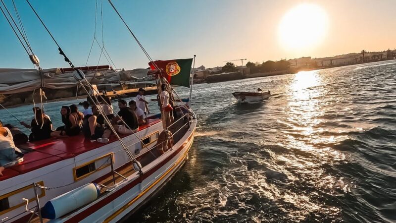 Lagos: Sunset Sail aboard a Traditional Boat with Prosecco - FAQ