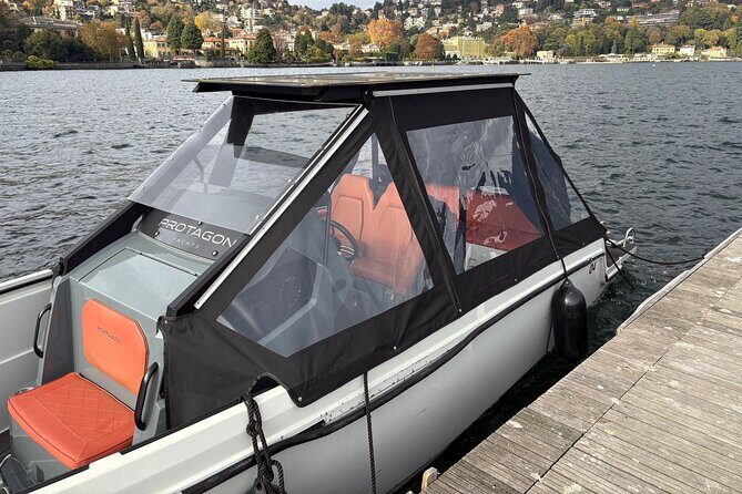 Lake Como Boat tour share with prosecco and winter cover - Exploring the Details of the Lake Como Boat Tour