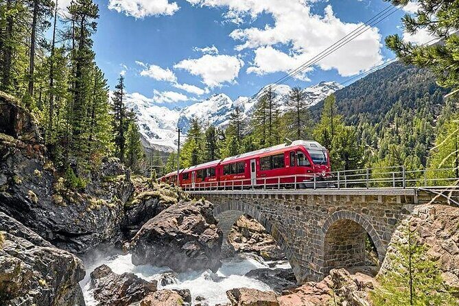 Lake Como Cruise, St. Moritz & Bernina Red Train Tour from Milan - Key Points