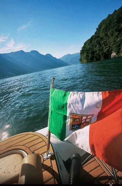 Lake Como: Private Boat Tour with Prosecco - Discovering Lake Como from a New Perspective: A Detailed Review of the Private Boat Tour with Prosecco