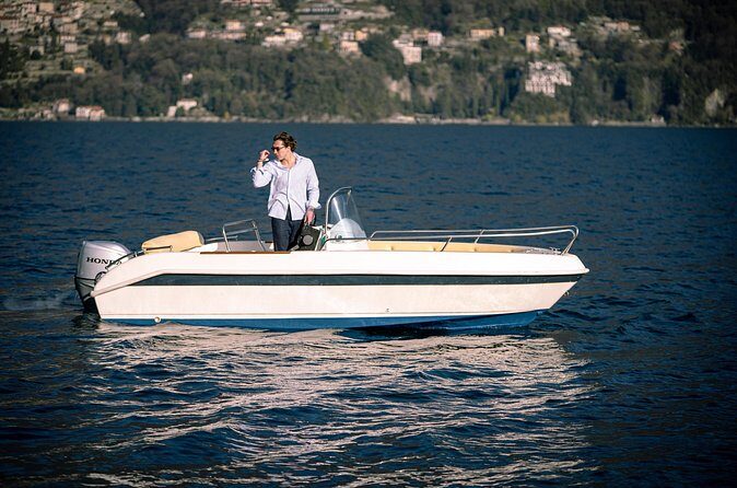 Lake Como : Rent a Boat without Driver License - FAQs