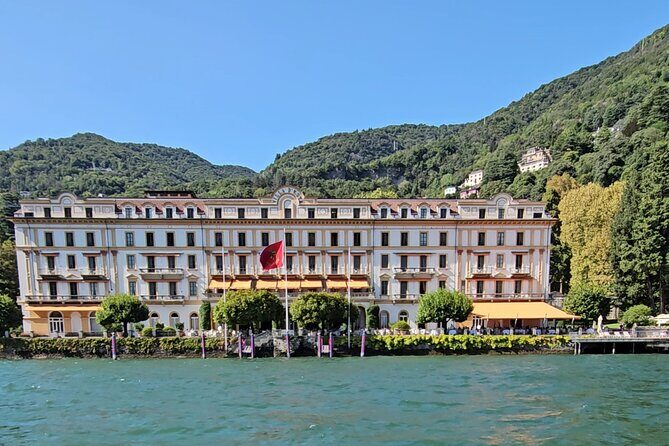 Lake Como Shared Boat Tour and Aperitif with Prosecco - What the Tour Entails: A One-Hour Scenic Ride