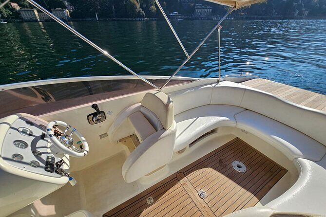 Lake Como Shared Boat Tour and Aperitif with Prosecco - Who Would Love This Tour