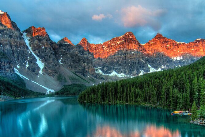 Lake Louise and Moraine Lake Golden Hour Tour - Discover the Beauty of Lake Louise and Moraine Lake During Golden Hour