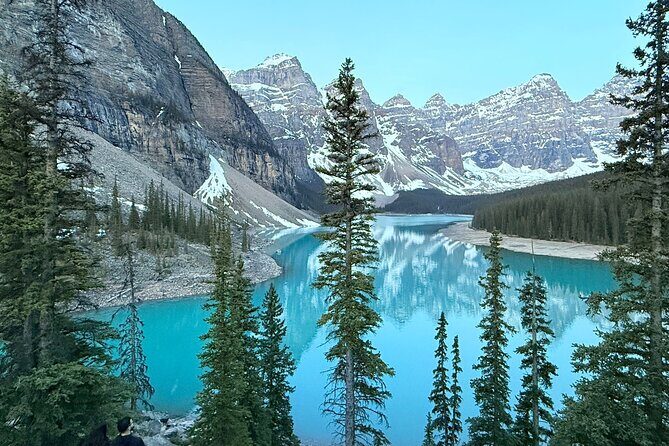 Lake Louise Emerald Lake& Peyto Lake 3 lakes tour from Calgary - The Itinerary Breakdown