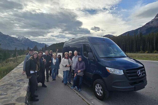 Lake Louise: Hassle-Free Private Transfer to Calgary YYC Airport - The Practical Details