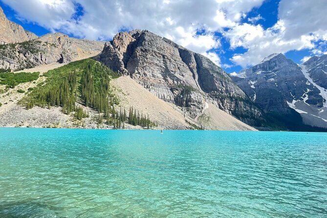 Lake Louise Moraine Lake Icefield Parkway Full Day Private Tour - Lake Louise – An Iconic Start  