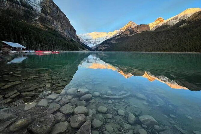 Lake Louise, Moraine Lake, Johnston Canyon Private Day Tour - A Scenic Start at Castle Junction