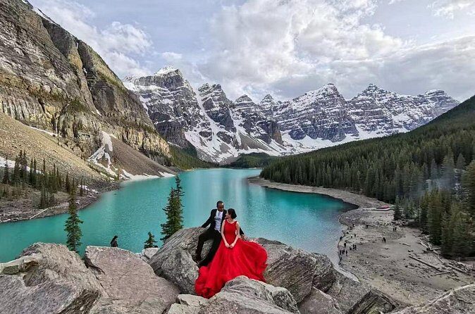 Lake Louise, Moraine Lake, Johnston Canyon Private Day Tour - Seasonal Considerations