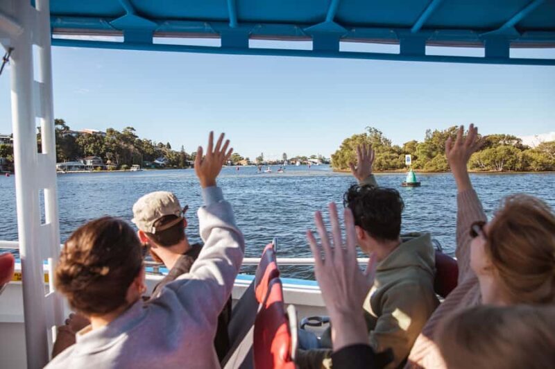 Lake Macquarie: Cruise and Guided Nature Walk with Lunch - The Guided Bushwalk
