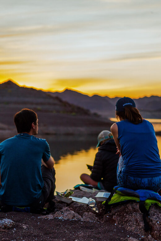 Lake Mead: Sunset Kayaking Tour with Dinner and Campfire - Practical Tips & Considerations