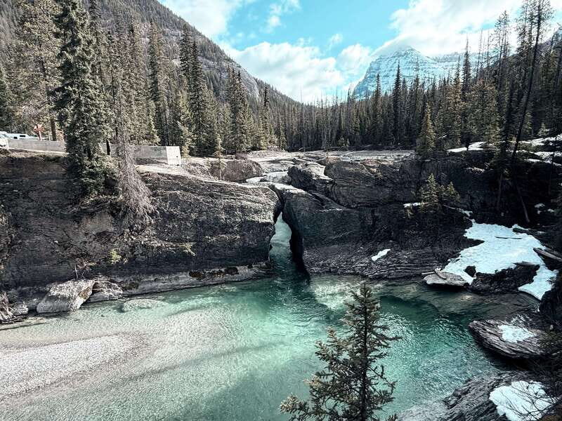 Lake Moraine Lake Louise Johnston Canyon Banff Town Day Tour - What Could Be Better?