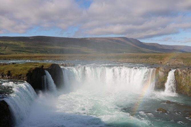 Lake Mývatn and Powerful Dettifoss Day Tour from Akureyri - Authentic Experiences from Travelers