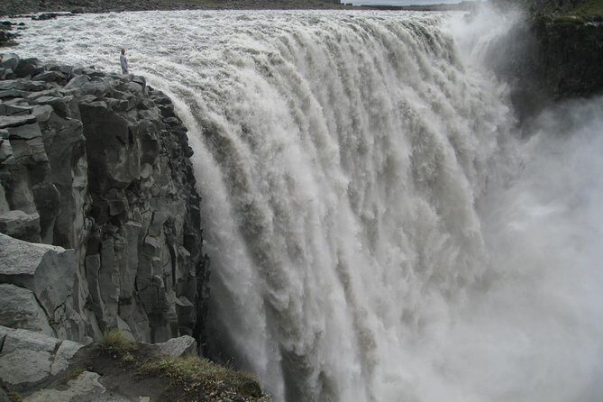 Lake Mývatn and Powerful Dettifoss Day Tour from Akureyri - FAQ