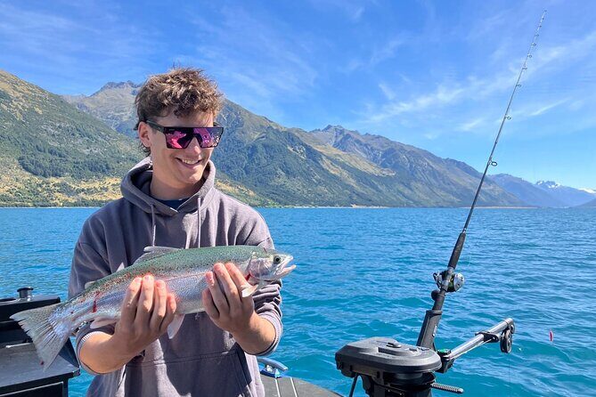 Lake Wnaka: 3 hour Fishing Adventure by Boat - Practical Details and Tips