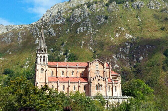 Lakes of Covadonga, Onis Cangas and Ballasts Tour from Oviedo - Potential Drawbacks and Considerations