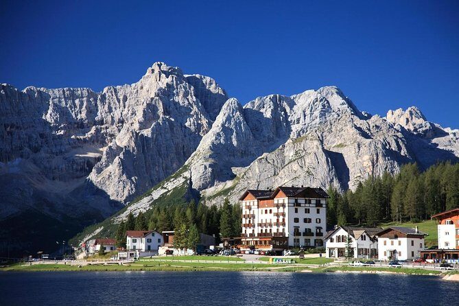 Lakes of the Dolomites: Misurina, Braies, 3 Peaks from Cortina - Key Points