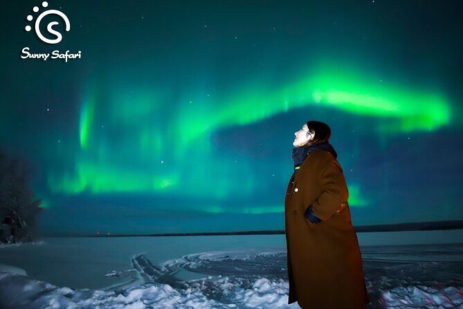 Lakeside Auroras Paparazzi Photography - The Experience: What to Expect from Lakeside Auroras Paparazzi Photography