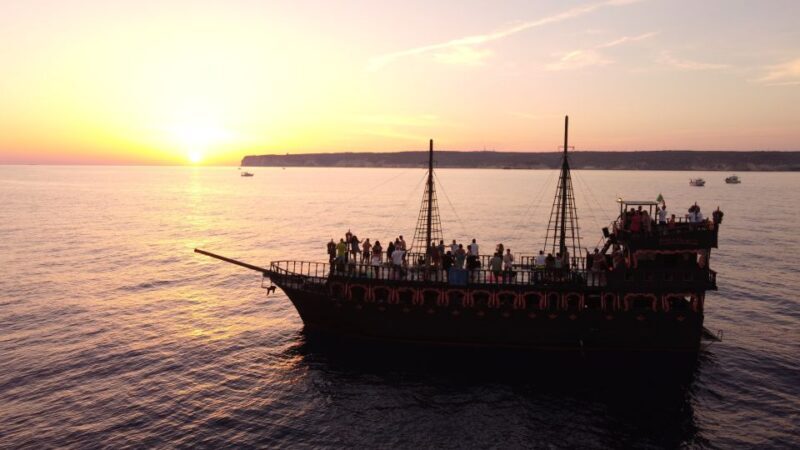 Lampedusa: Sunset Dolphin Sighting on a Pirate Ship - Key Points