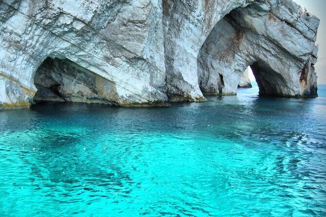 Land and Boat Trip  Shipwreck, White Beach, Blue Caves & Xigia - The Sum Up