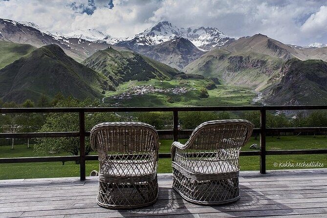 Landscapes of Ananuri Gudauri, Kazbegi and Hotel Rooms Group tour - The Sum Up