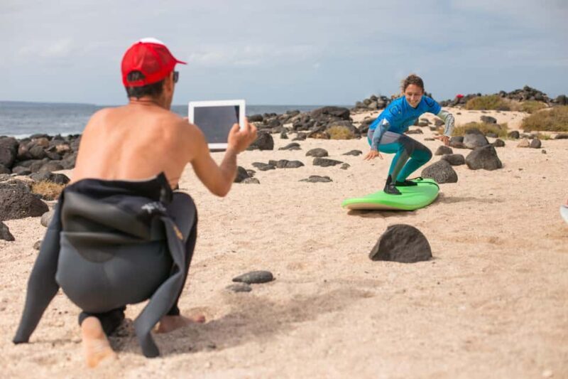 Lanzarote: Famara Private Surf Lesson with a real Pro - Key Points