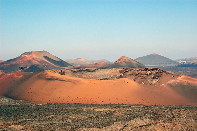 Lanzarote: Guided Day Trip to Timanfaya Park & Lago Verde - Authentic Experiences Based on Real Reviews