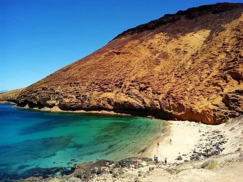 Lanzarote: La Graciosa Complete Jeep Tour with Beach Time - A Detailed Look at the La Graciosa Jeep Tour