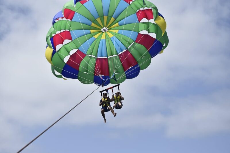 Lanzarote: Parasailing Adventure in Puerto del Carmen - Practical Tips for Your Parasailing Adventure