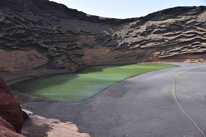 Lanzarote South Tour with Timanfaya Entrance - The Experience: What Makes It Stand Out