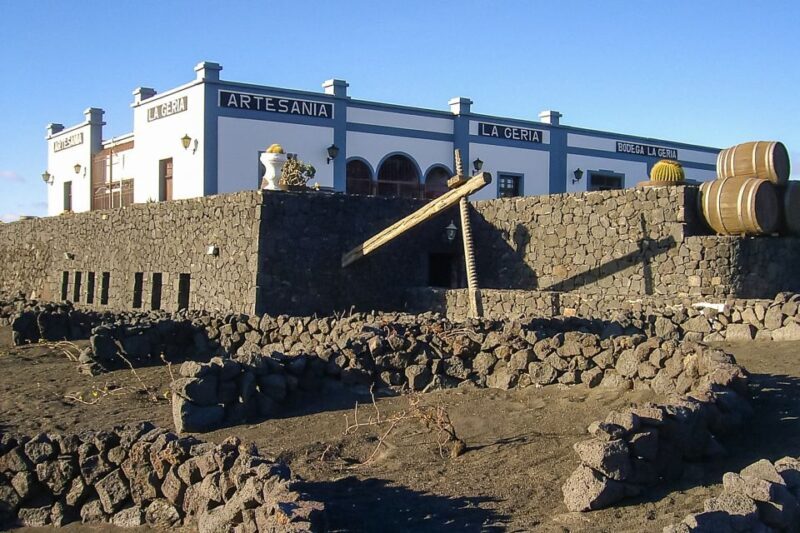 Lanzarote: Timanfaya Park and Jameos del Agua Full-Day Tour - Authentic Traveler Insights