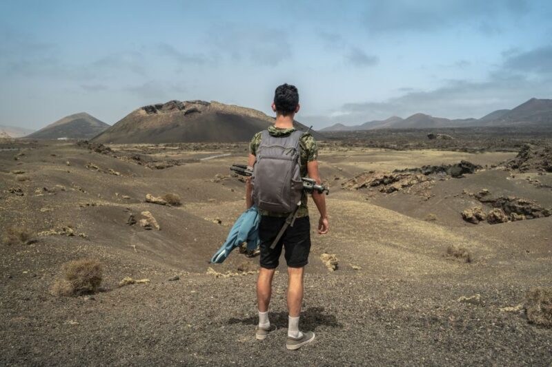 Lanzarote: Volcanos of Timanfaya and Caves Tour with Lunch - Notable Aspects and Practical Tips