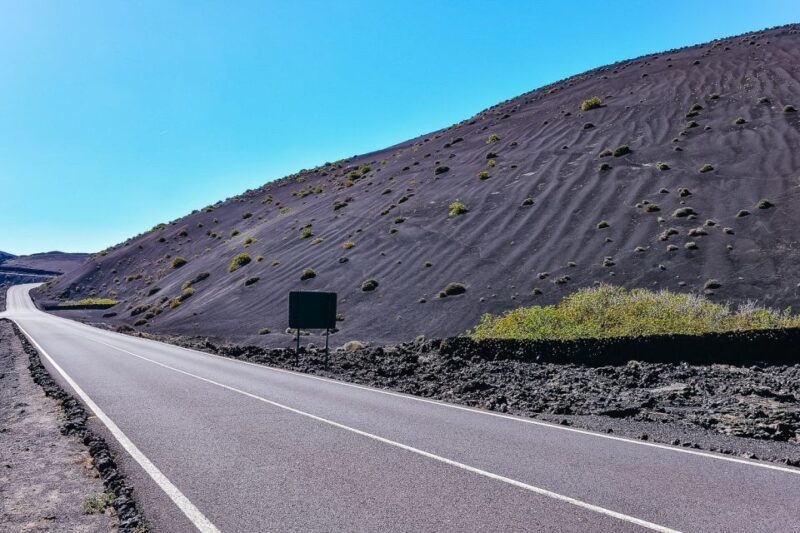 Lanzarote: Volcanos of Timanfaya and Caves Tour with Lunch - The Sum Up