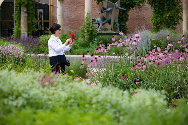 Laren: Skip-the-Line Singer Laren Museum Entry Ticket - Laren: Skip-the-Line Singer Laren Museum Entry Ticket