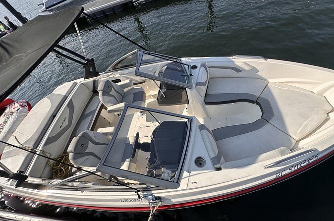 Larson Boat Rental - Authentic Insights from Reviews