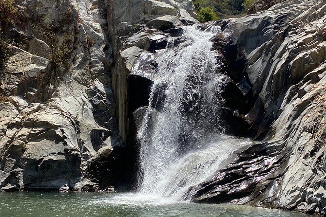 Las Ánimas to Quimixto Waterfall Half-Day Hiking Tour - Key Points