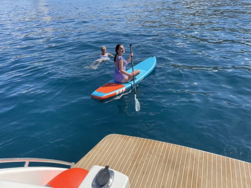 Las Galletas: Private Luxury Yacht Cruise with Lunch - FAQs