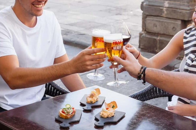 Las Palmas: Gourmet Tapas and Wine Tour in the Old Town - Accessibility and Booking Details