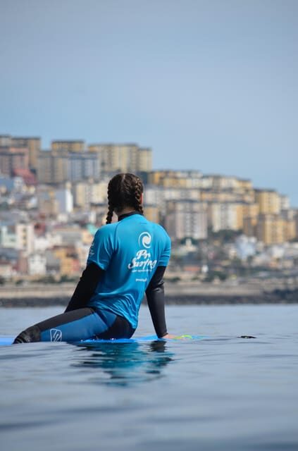 Las Palmas: Learn to Surf with a Special Price for Two Group - FAQs