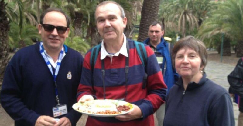 Las Palmas: Private Old City Guided Walking Tour with Tapas - Authentic Experience Backed by Raving Reviews