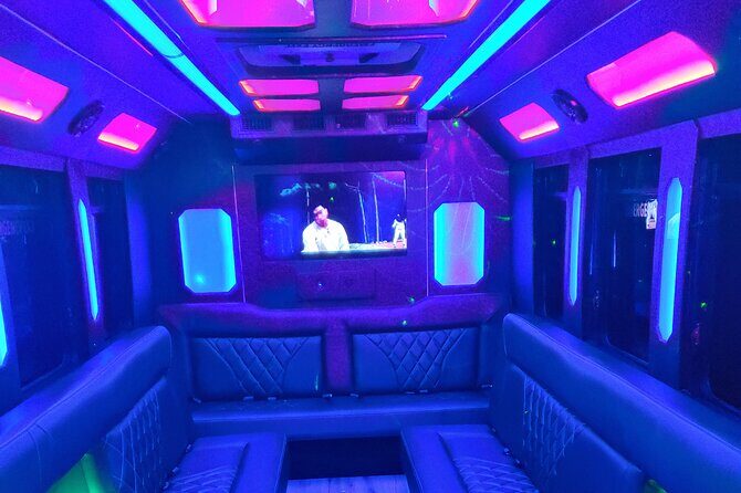 Las Vegas Airport Party Bus Departure - The Experience in Detail