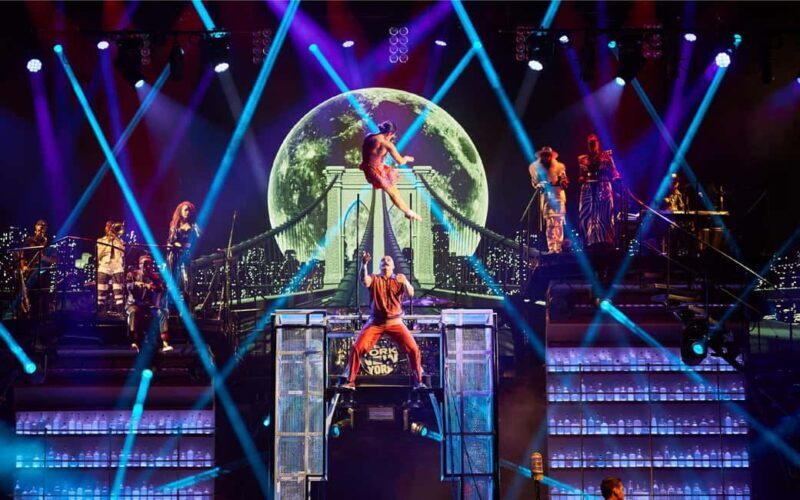 Las Vegas: Cirque du Soleil Mad Apple VIP Social Experience - What to Expect from the Tour Itself