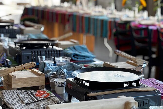 Las Vegas Mexican Salsa & Cooking Experience with Celebrity Chef - A Delicious Look at the Las Vegas Mexican Salsa & Cooking Experience with a Celebrity Chef