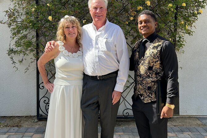 Las Vegas Signature Wedding Ceremony Experience - Key Points