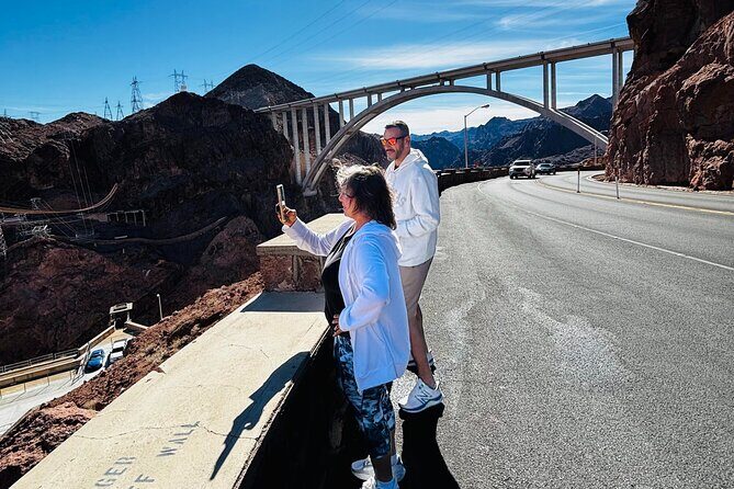 Las Vegas Tour to Grand Canyon, Hoover Dam & 7 Magic Mountains - What to Keep in Mind