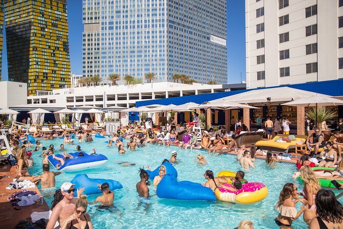 Las Vegas VIP Private Party Bus Day Club Crawl & Pool Party - An In-Depth Look at the Experience