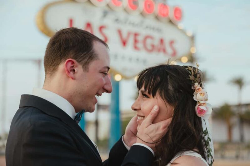 Las Vegas: Wedding Chapel Photography Session - How Does the Planning Work?