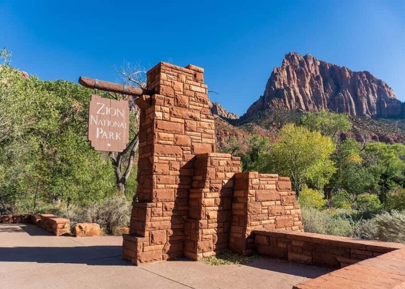 Las Vegas: Zion National Park Guided Tour with Lunch - To sum it up