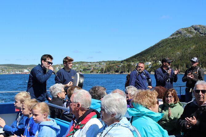 Late Season Puffin & Scenic Coastal Cruise - Key Points