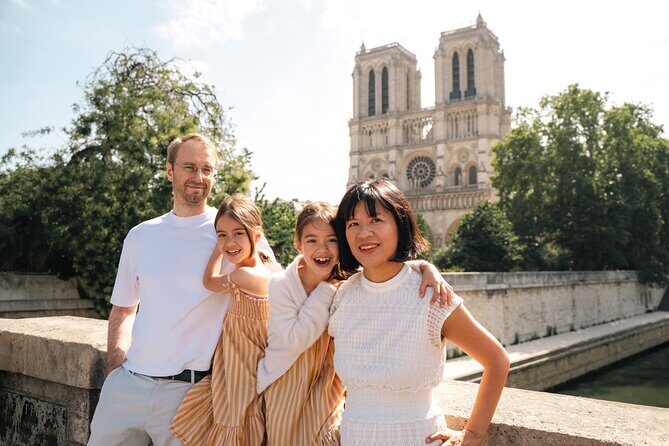 Latin Quarter Highlights Walking Tour with Notre Dame Entry - The Reality of the Experience (Based on Reviews)